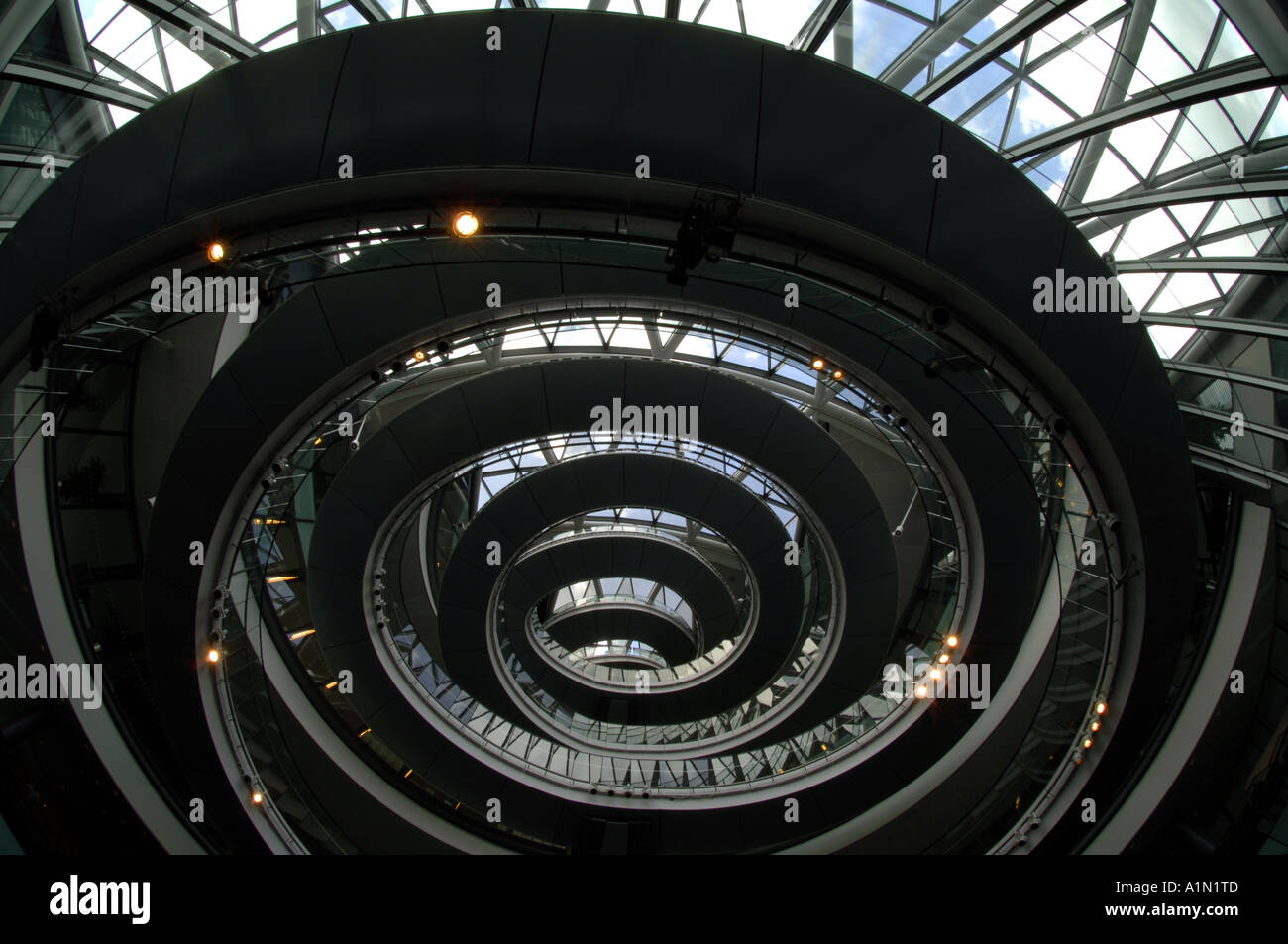Government offices london interior hi-res stock photography and images ...