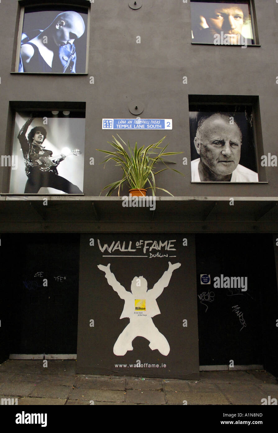 wall of fame temple bar venue dublin ireland irish eire south southern ...