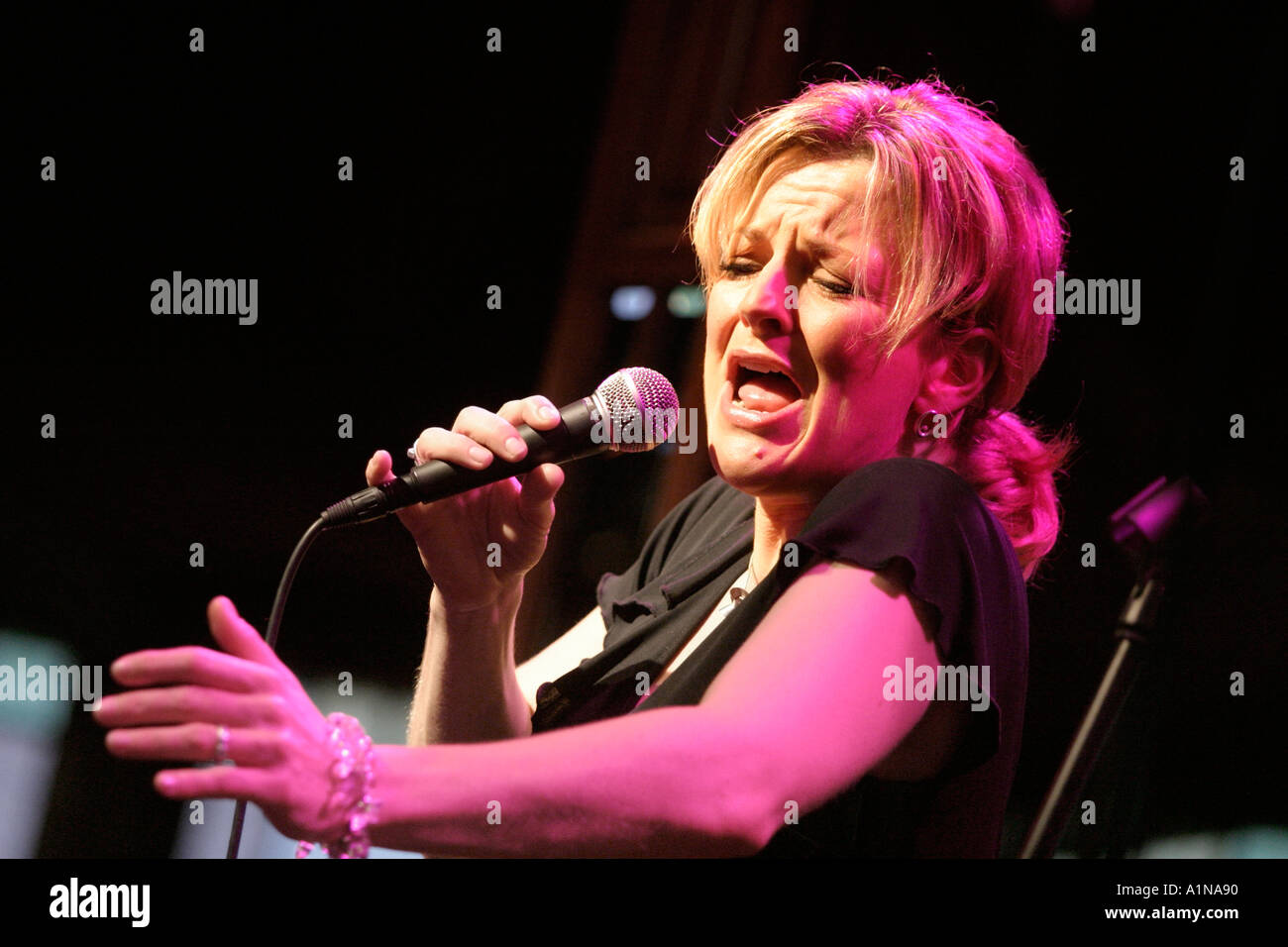Claire martin singer hi-res stock photography and images - Alamy