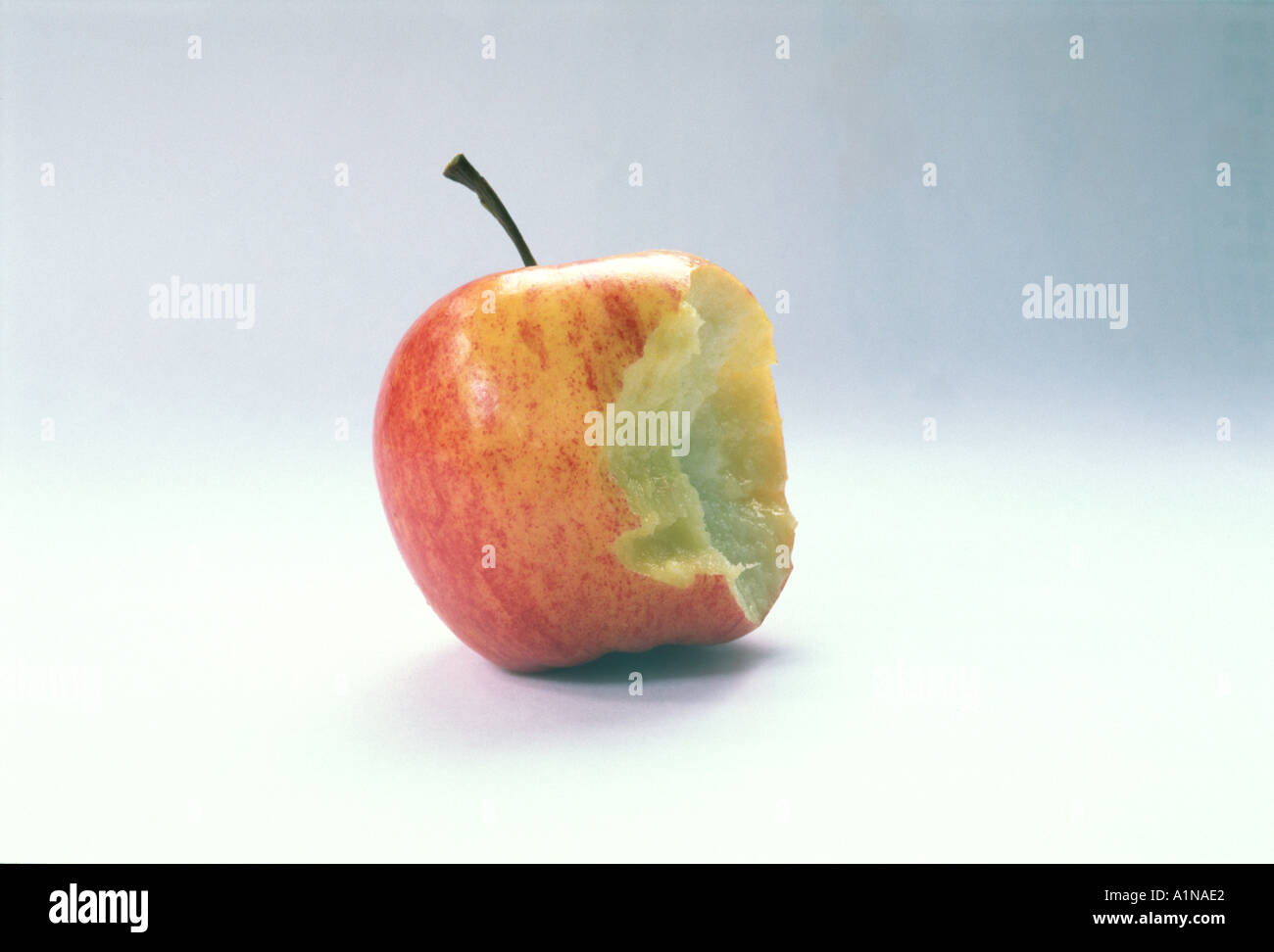 Original sin with the apple hi-res stock photography and images - Alamy