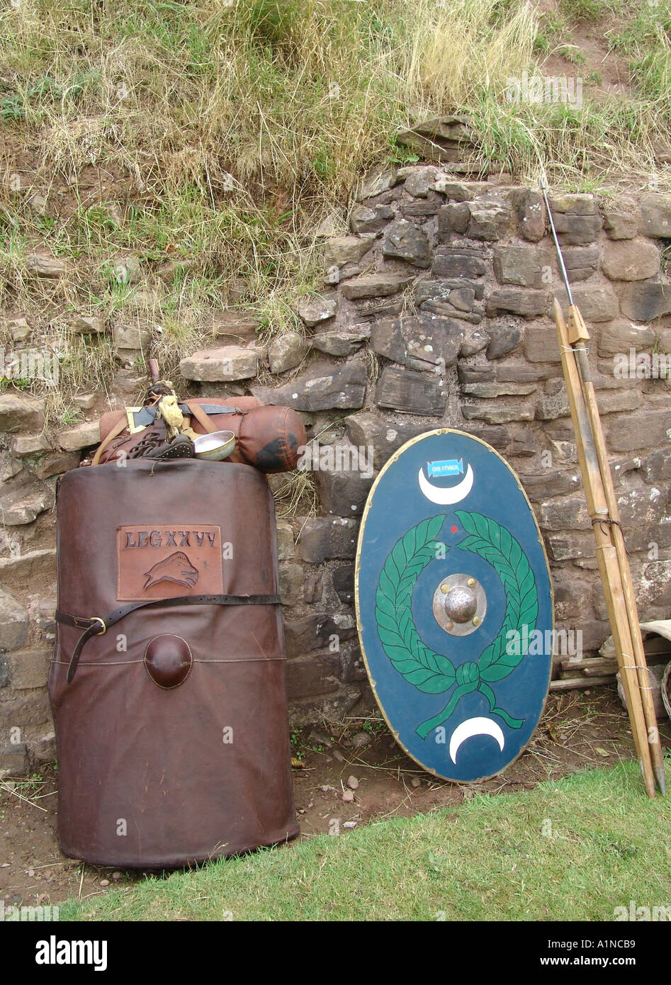 British army kit bag hi-res stock photography and images - Alamy