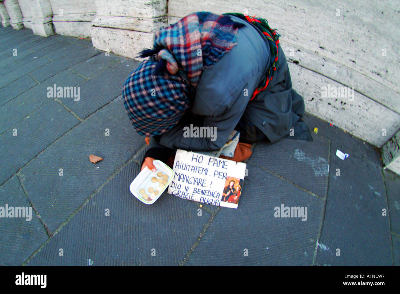 Beggar begging poverty pavement street rome hi-res stock photography ...