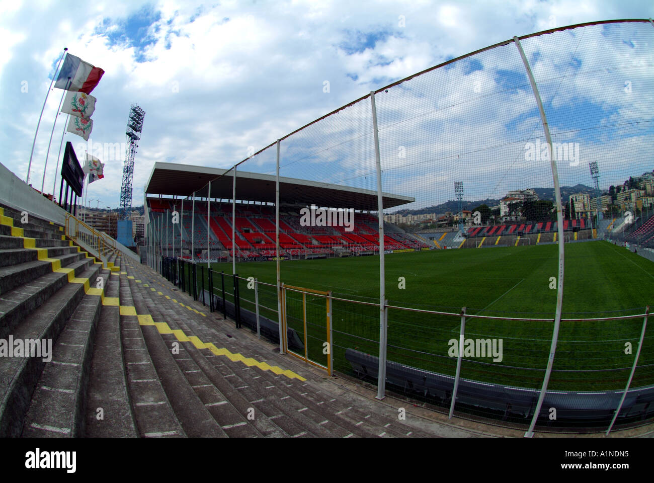 french football satdium stadia ogc nice 1904 route de grenoble OGC ...