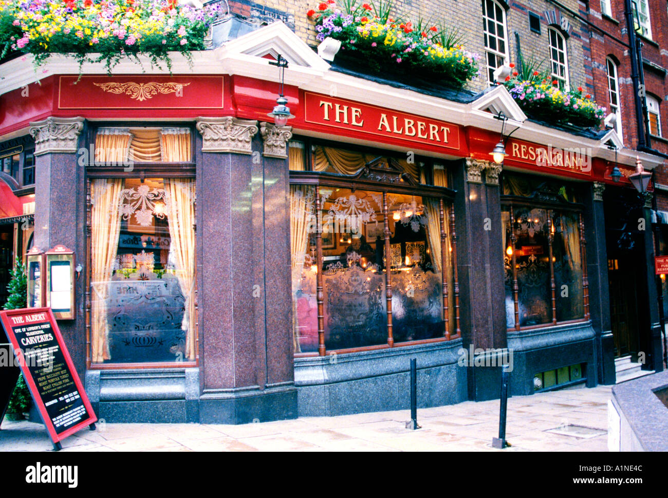 Victorian britian hi-res stock photography and images - Alamy