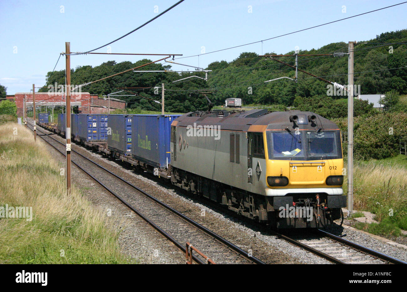 Class 92 electric train hi-res stock photography and images - Alamy
