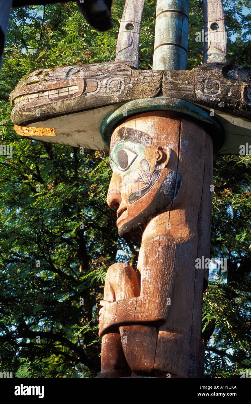 Alaska tribes hi-res stock photography and images - Alamy