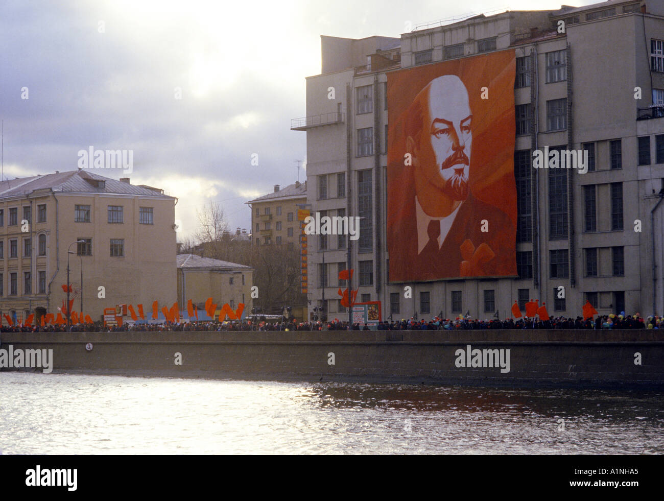 Posters of lenin hi-res stock photography and images - Alamy