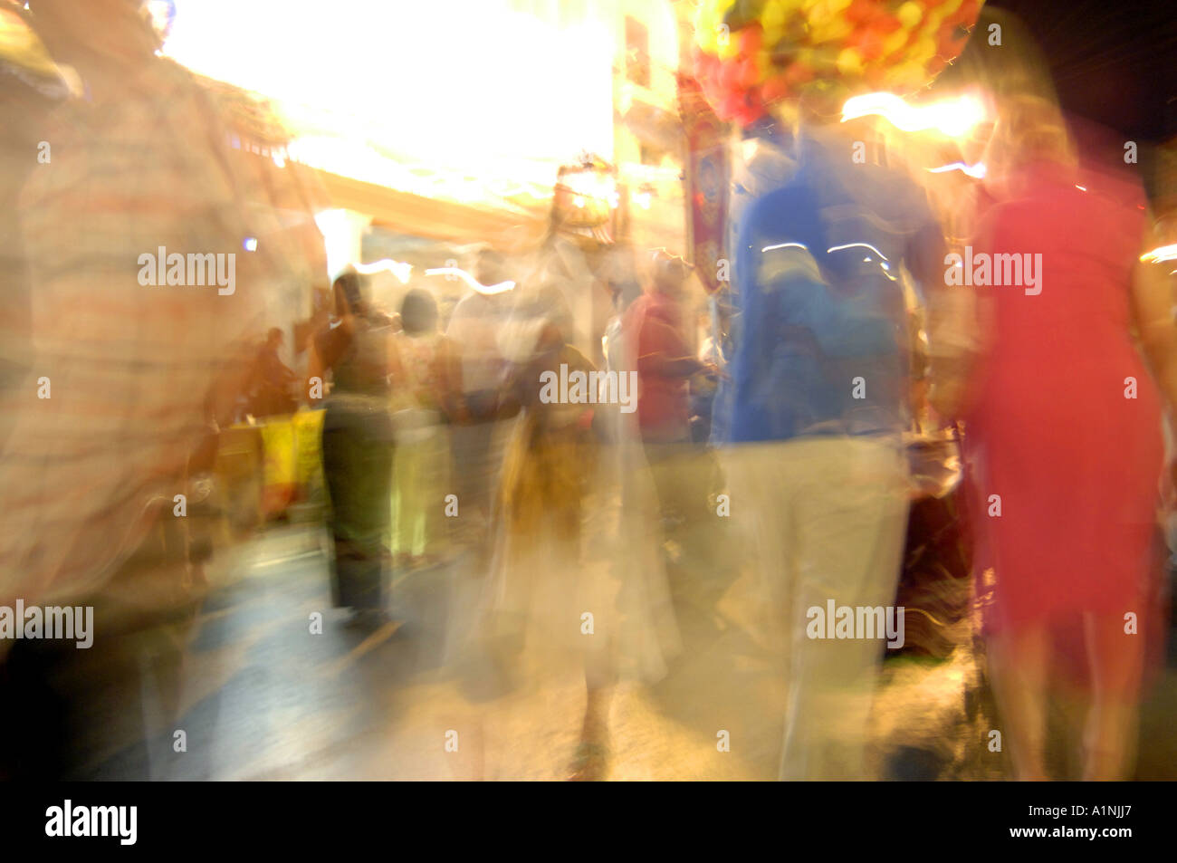 nightlife summer malta maltese saint julians bay fiesta festa party ...