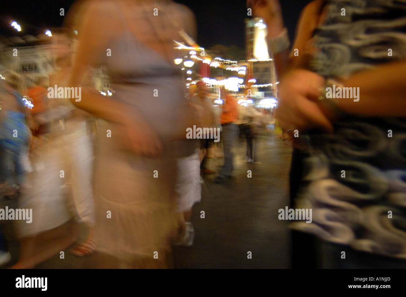 nightlife summer malta maltese saint julians bay fiesta festa party ...