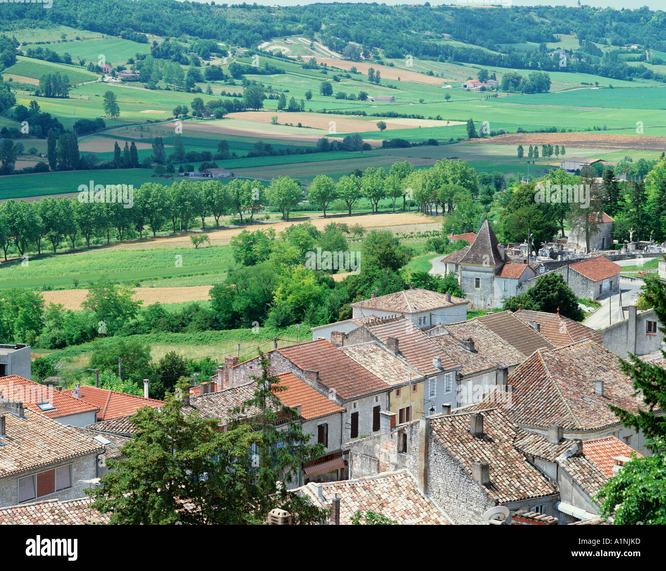 FRANCE MIDI-PYRENEES LAUZERTE Stock Photo - Alamy
