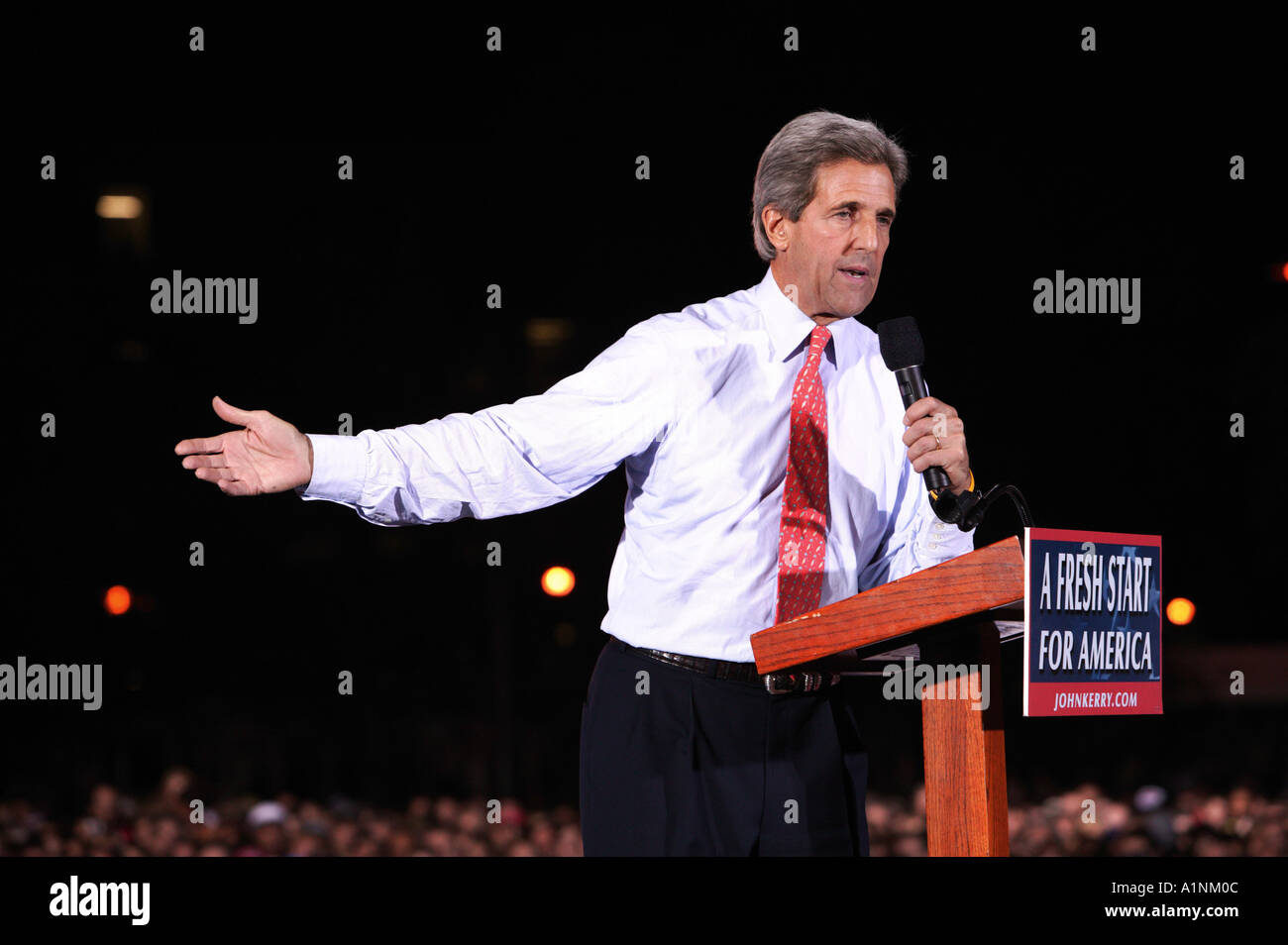 Reportage photographer house hi-res stock photography and images - Alamy