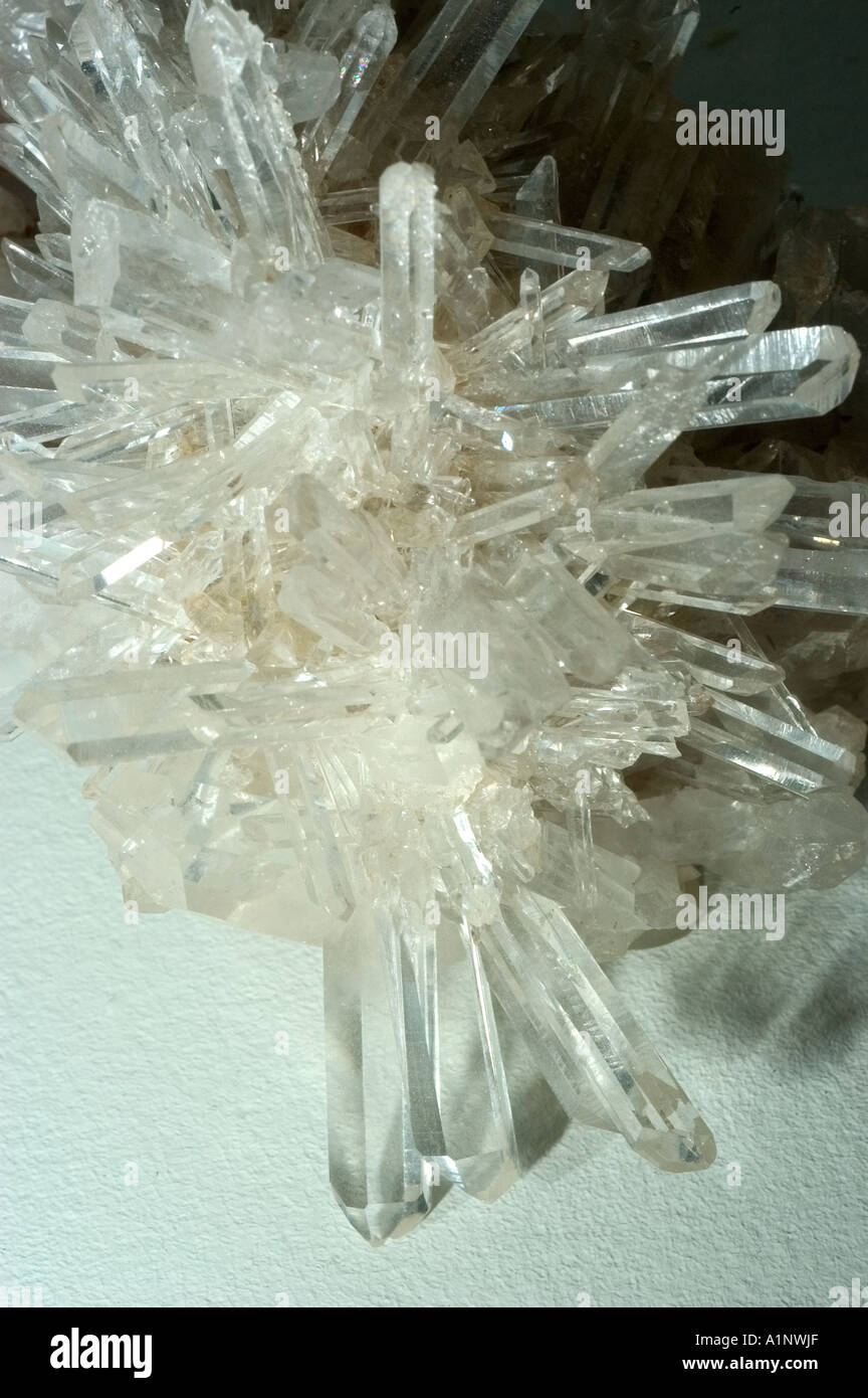 Hexagonal crystal symmetry hi-res stock photography and images - Alamy