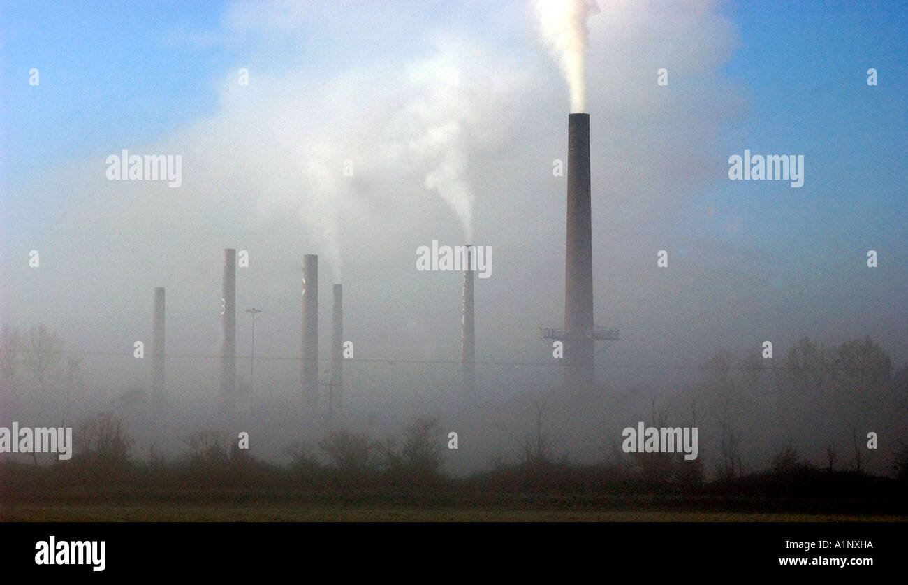 Stewartby bedford chimney chimneys smoke carbon footprint smoking ...