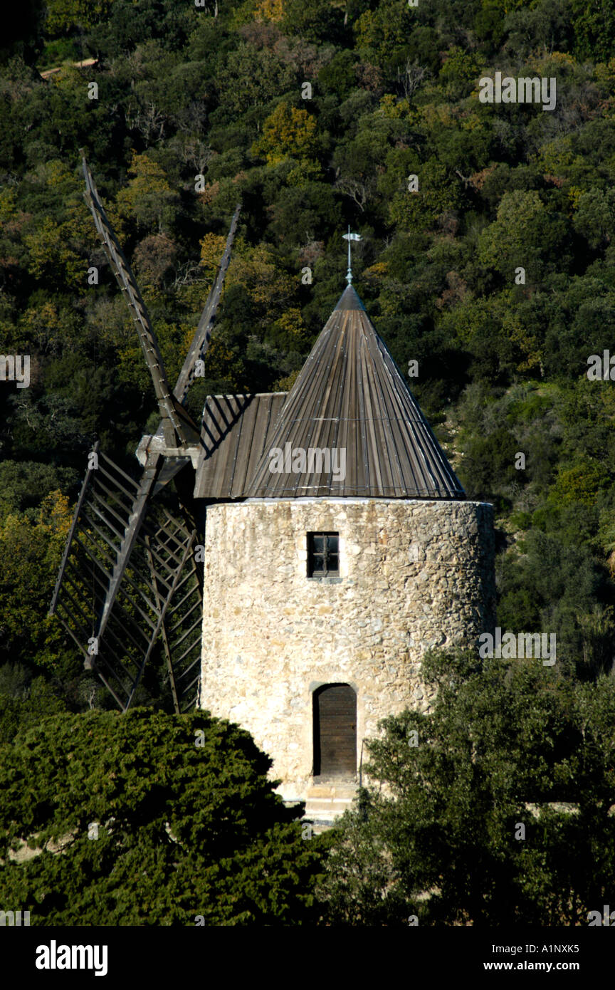 French windmill hi-res stock photography and images - Alamy