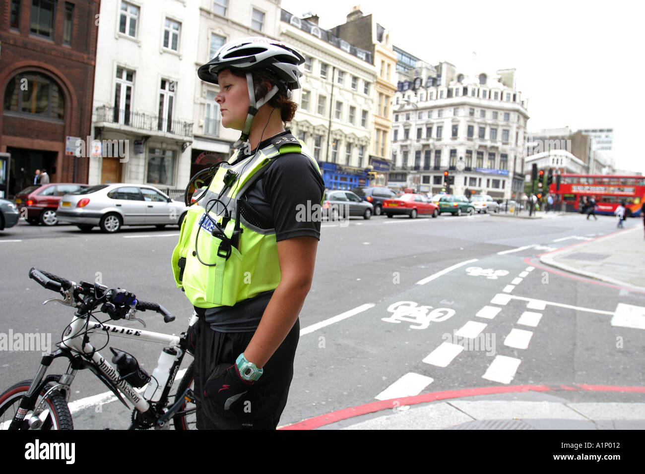 Bike policewoman London Britain England UK Stock Photo - Alamy