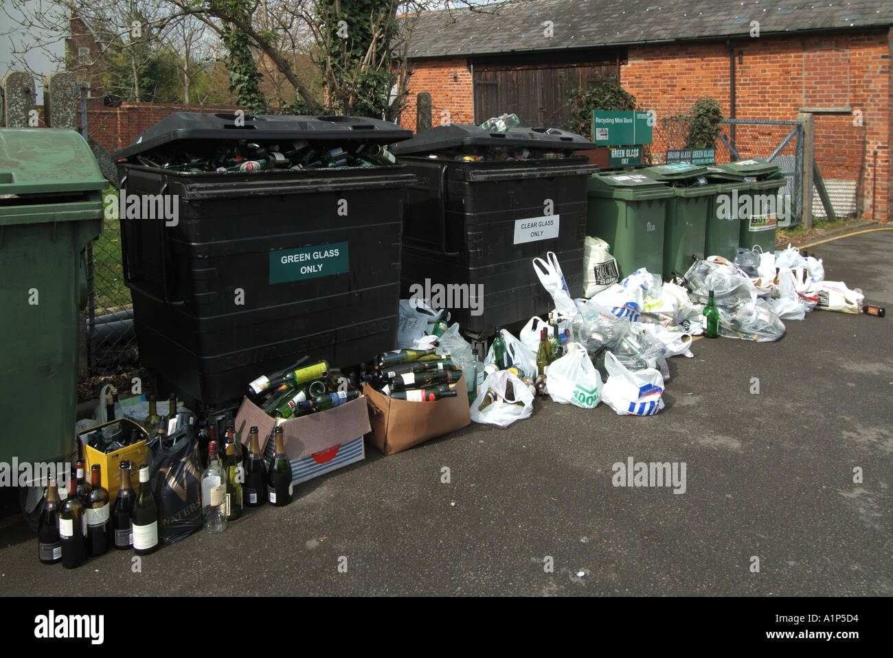 Environmentally poor waste management hi-res stock photography and ...