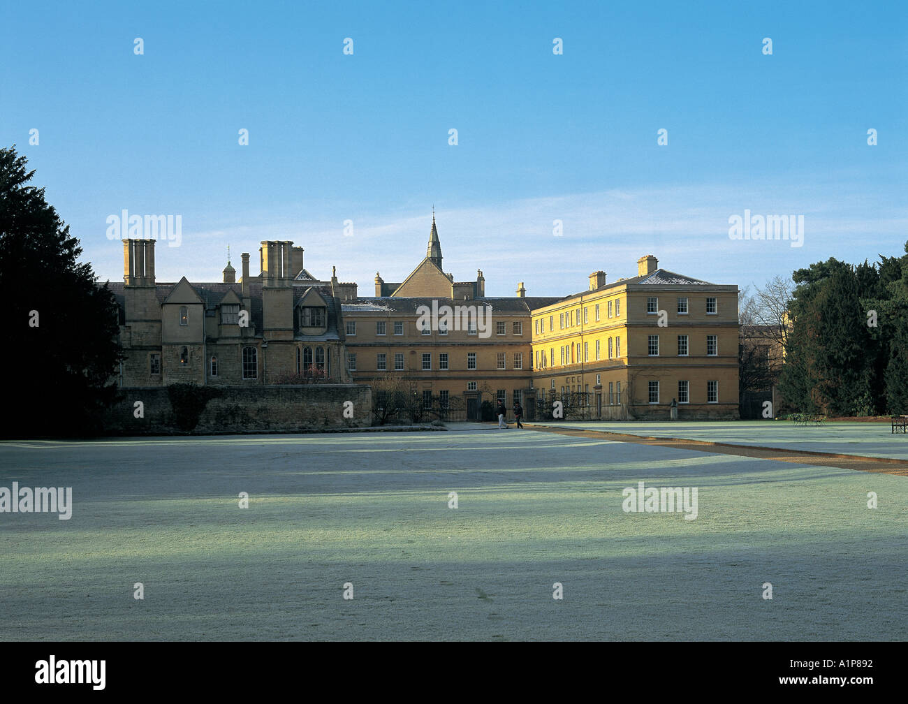 Trinity college oxford garden hi-res stock photography and images - Alamy