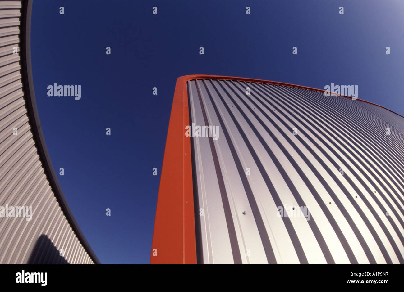 Cladding on industrial unit hi-res stock photography and images - Alamy