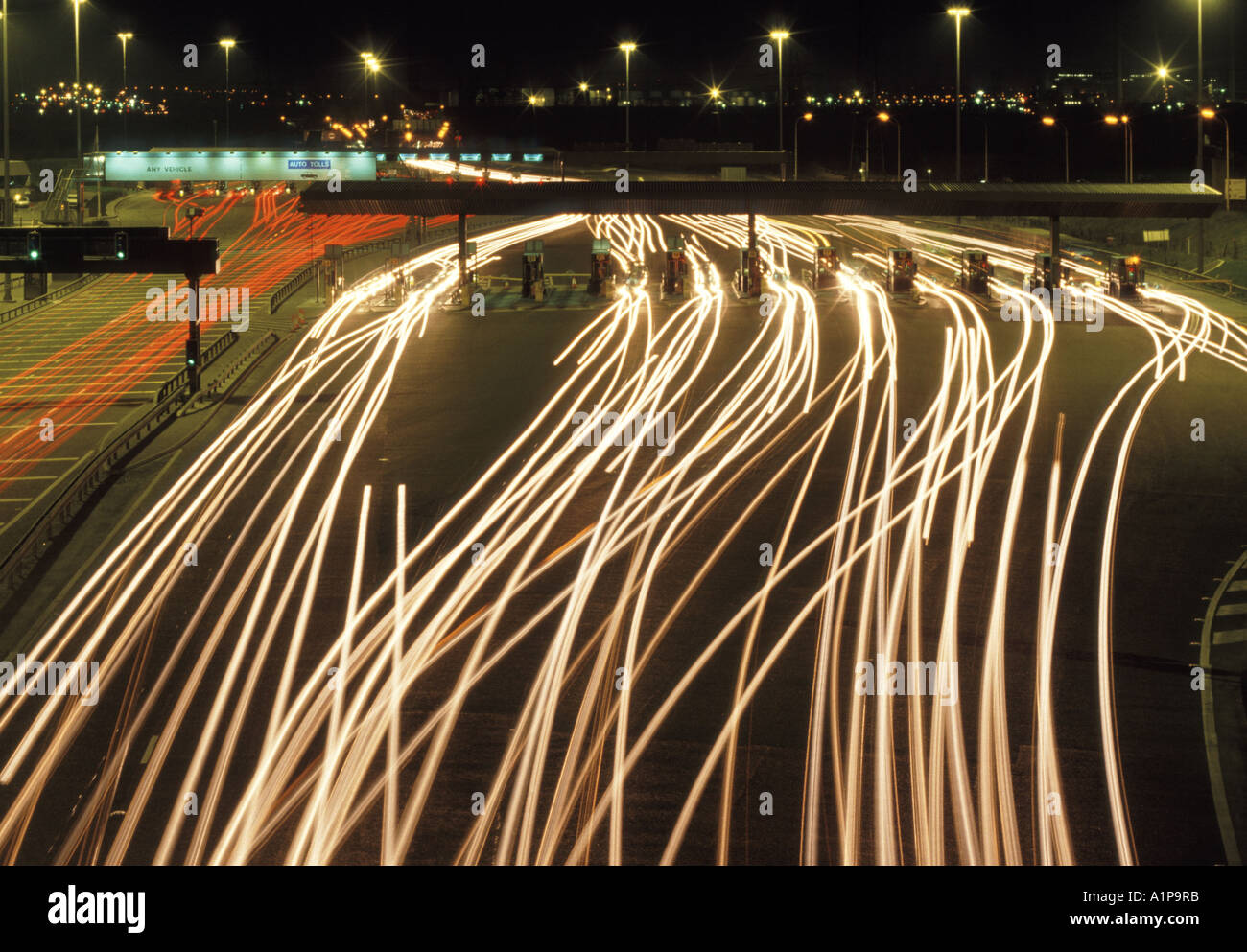 Driving along a282 and m25 road hi-res stock photography and images - Alamy