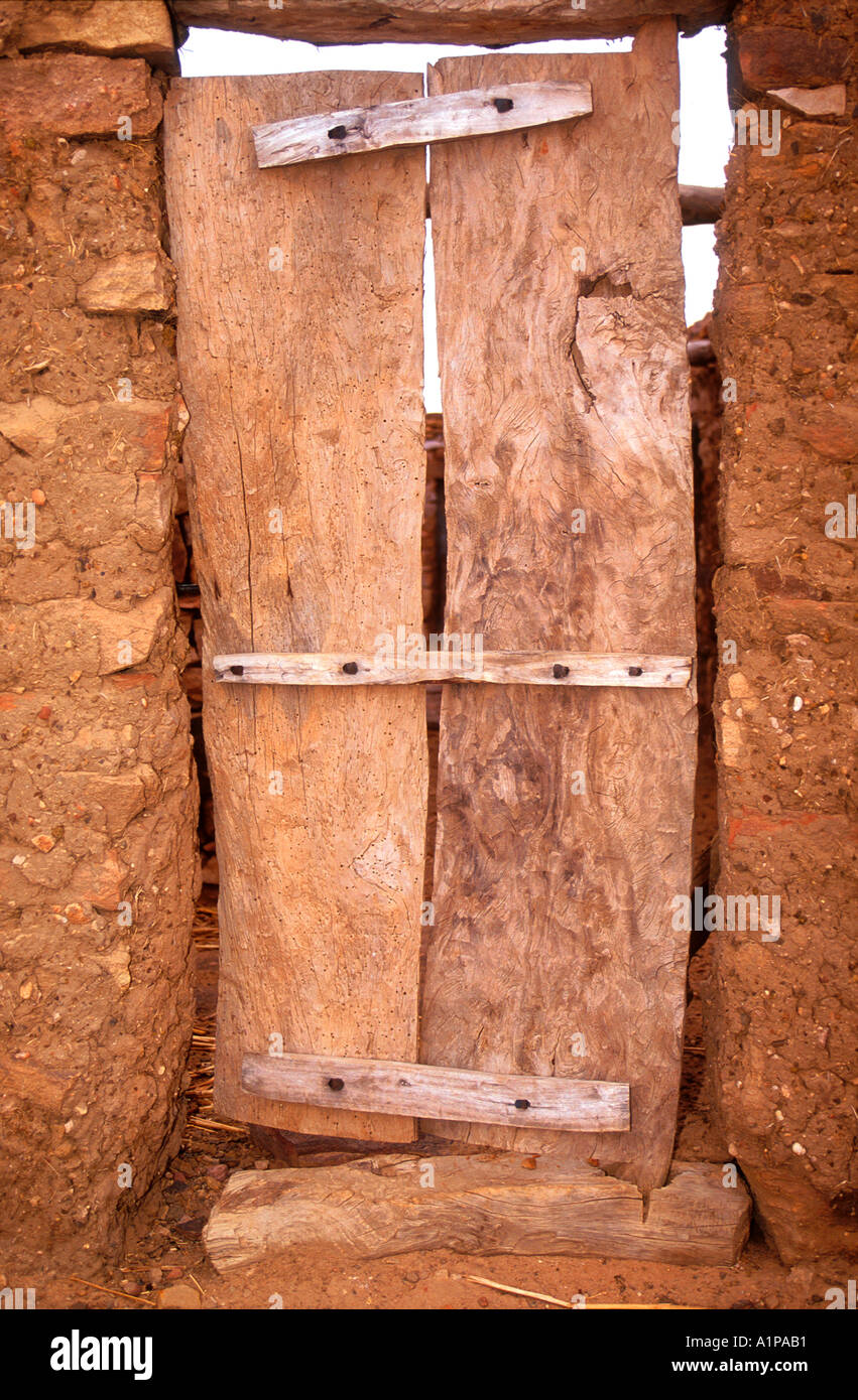 Dogon and door hi-res stock photography and images - Alamy