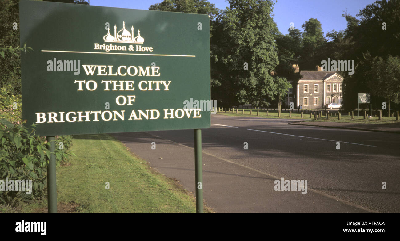 Welcome brighton hove sign hi-res stock photography and images - Alamy
