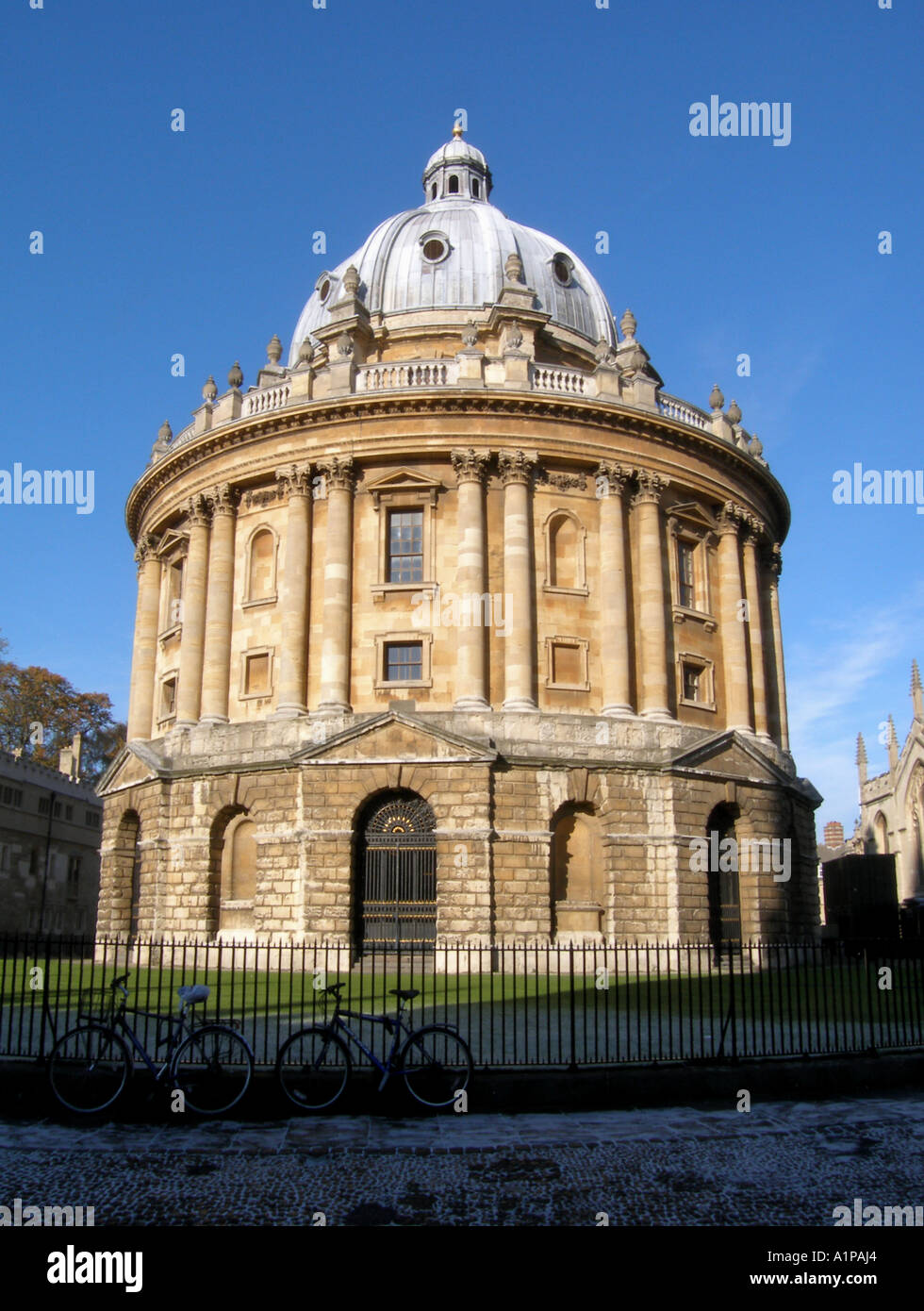 The Radcliffe Camera, Radcliffe Square, Oxford, Oxfordshire, England ...