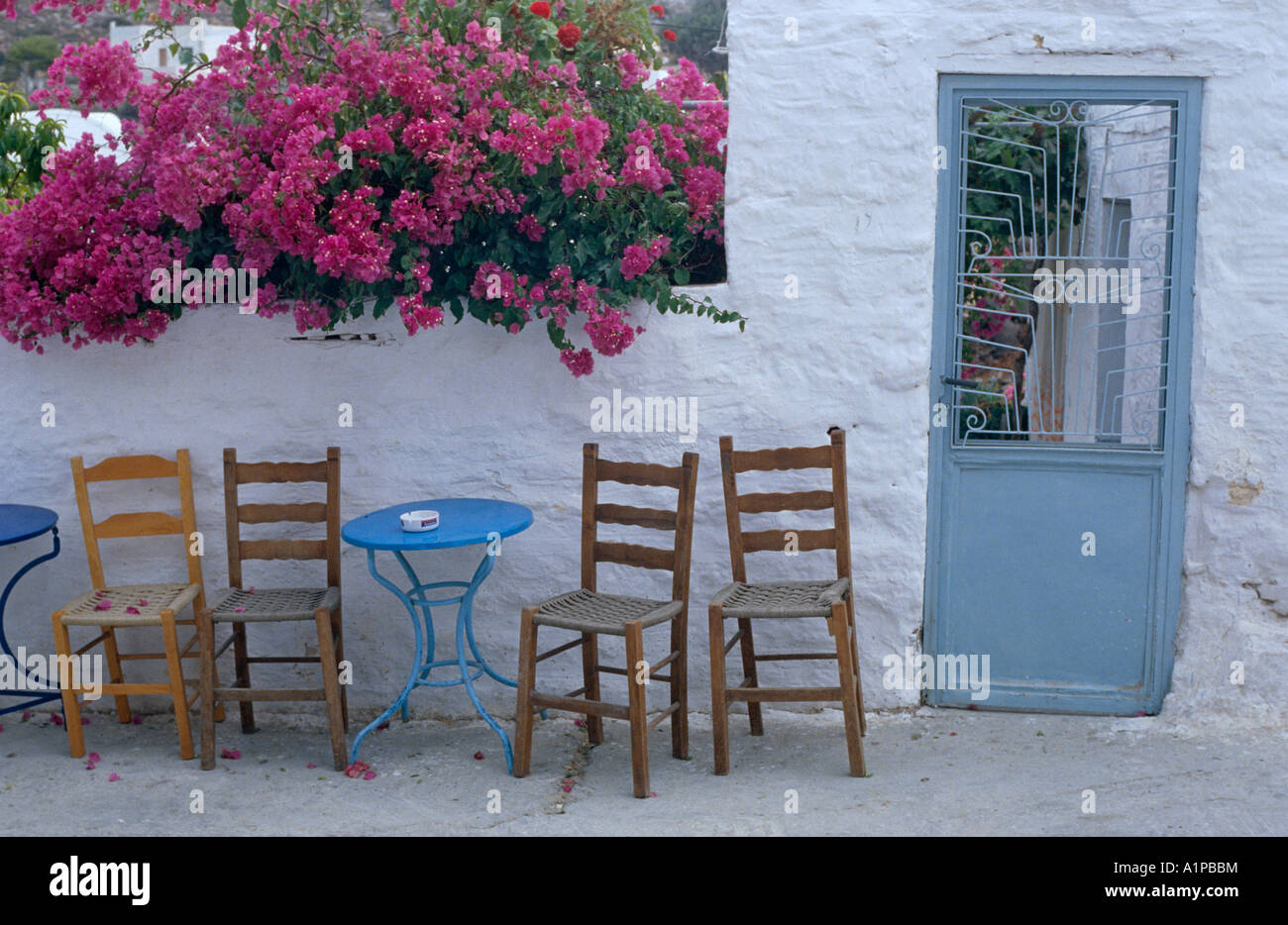 Kafeneio, coffee shop in remote island Iraklia, Small Cyclades, Greece ...