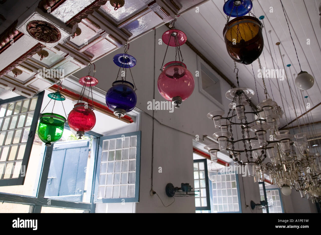 Jewish House Lights