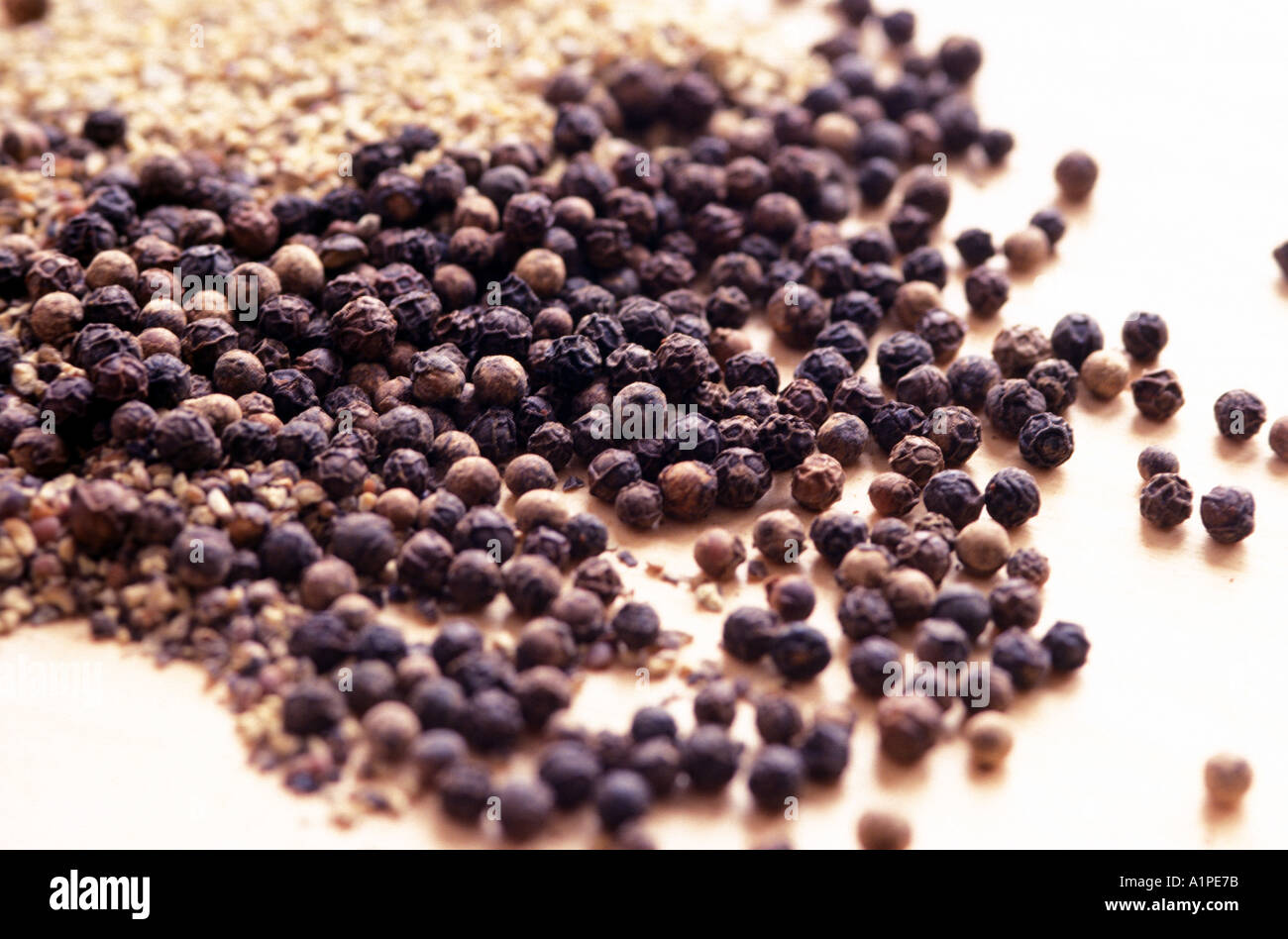 Brown pepper corns spice hi-res stock photography and images - Alamy