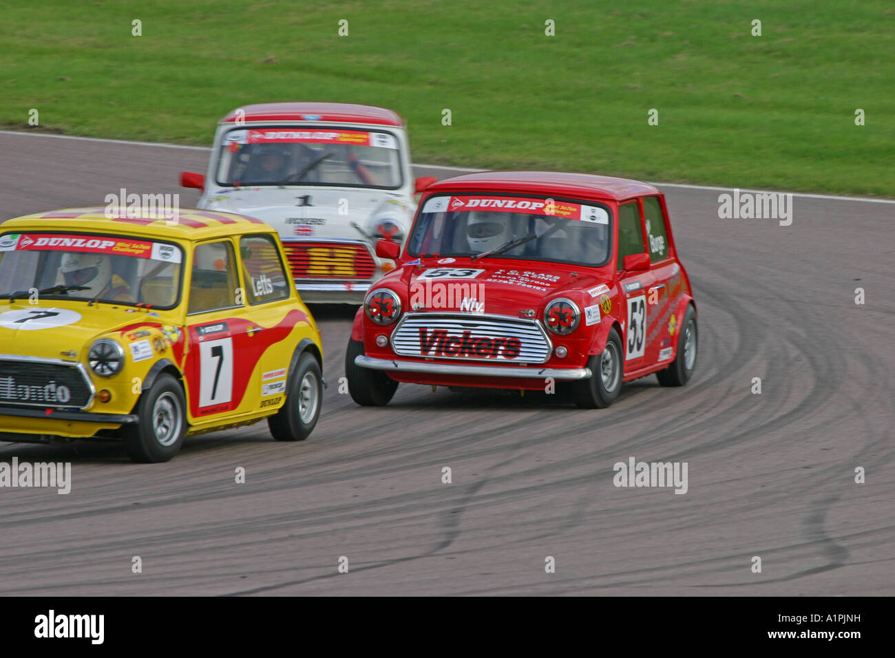 Stock cars racing around track hi-res stock photography and images - Alamy