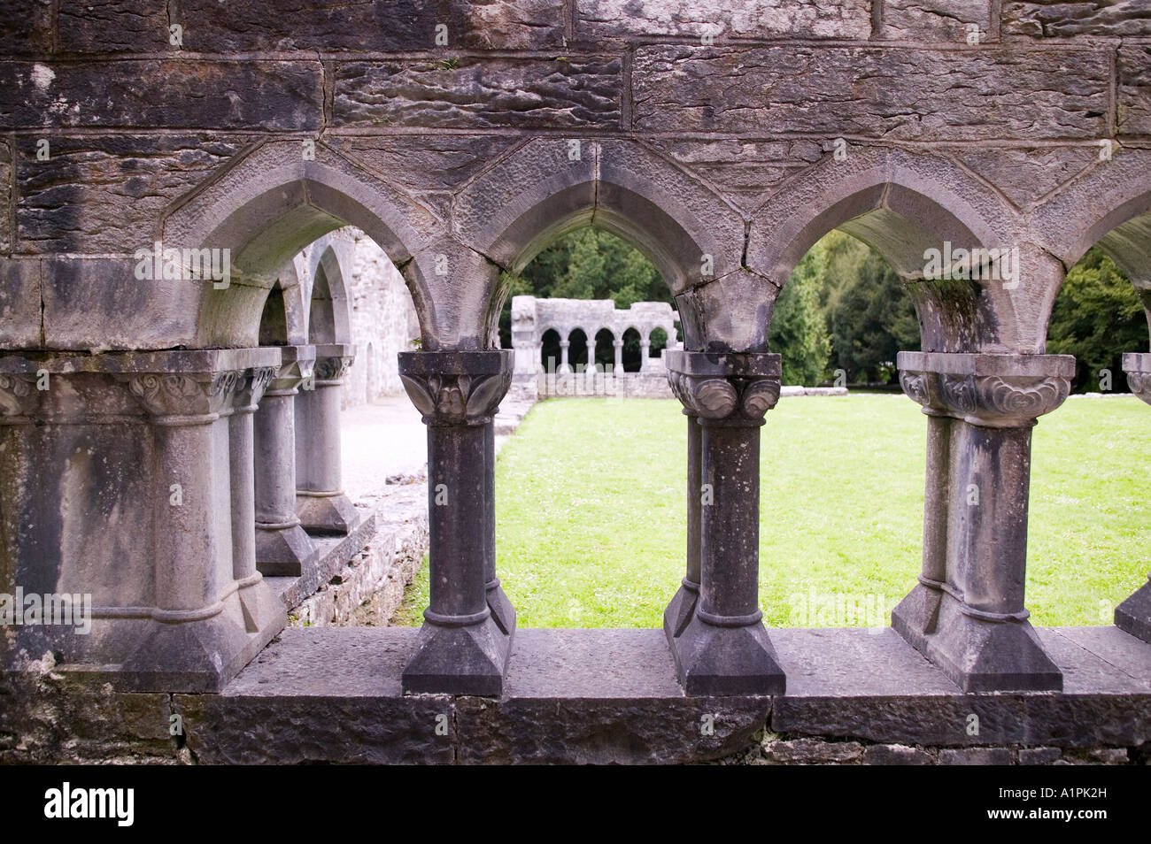Cong architecture hi-res stock photography and images - Alamy