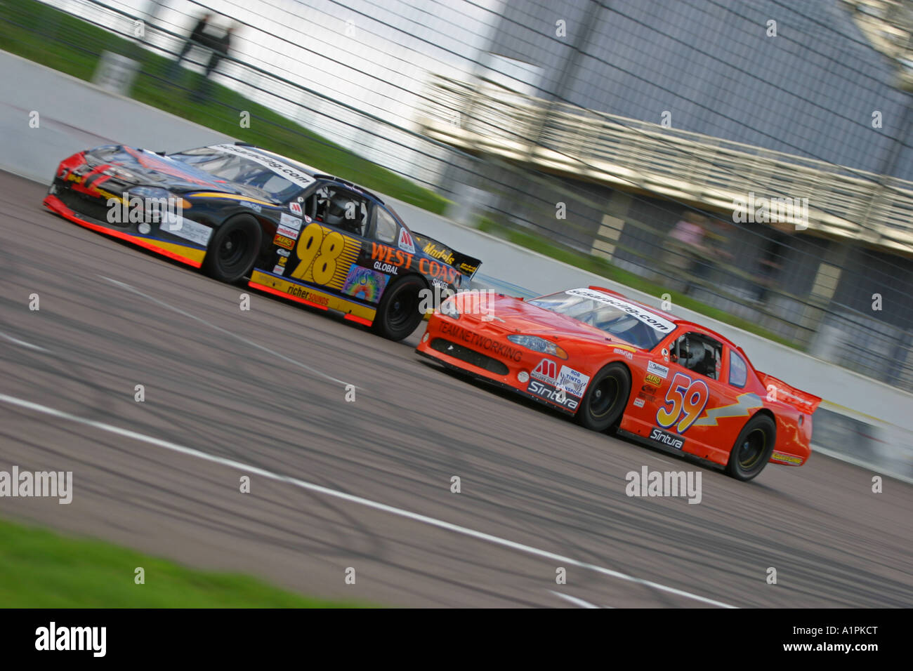 Car slanting garage hi-res stock photography and images - Alamy
