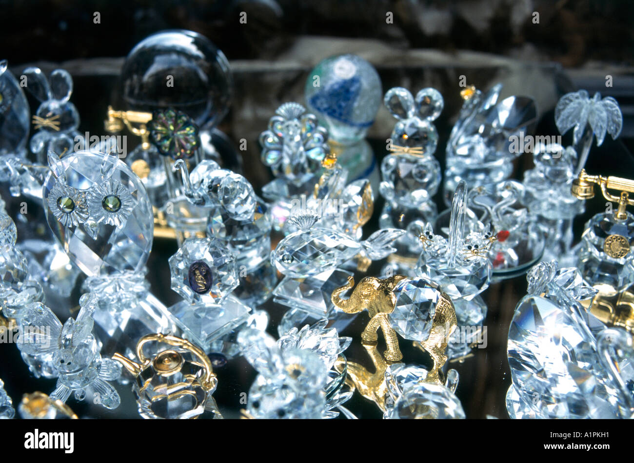 Czech republic glassware hi-res stock photography and images - Alamy