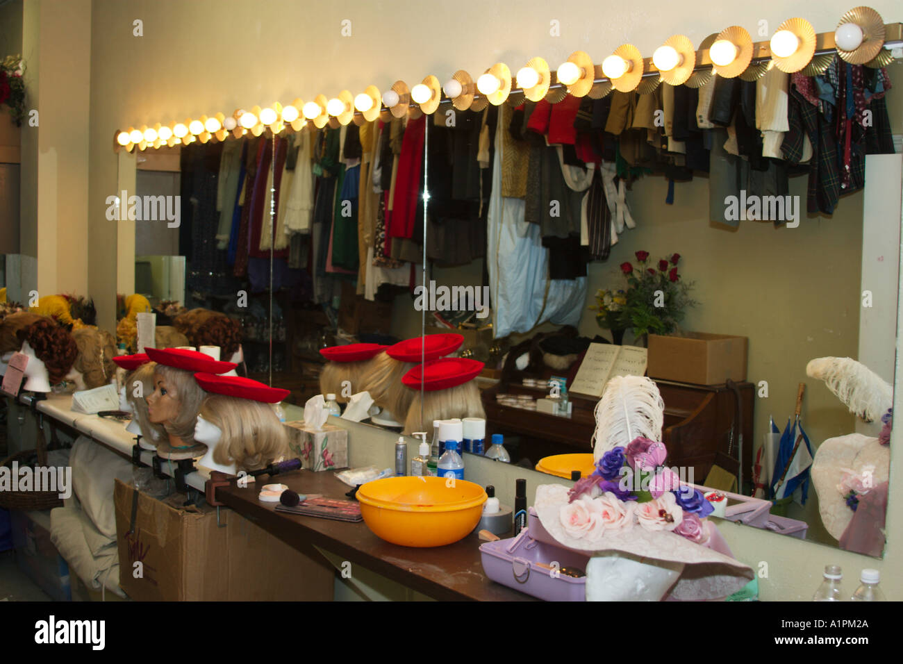 Theatre Dressing Room High Resolution Stock Photography and Images - Alamy