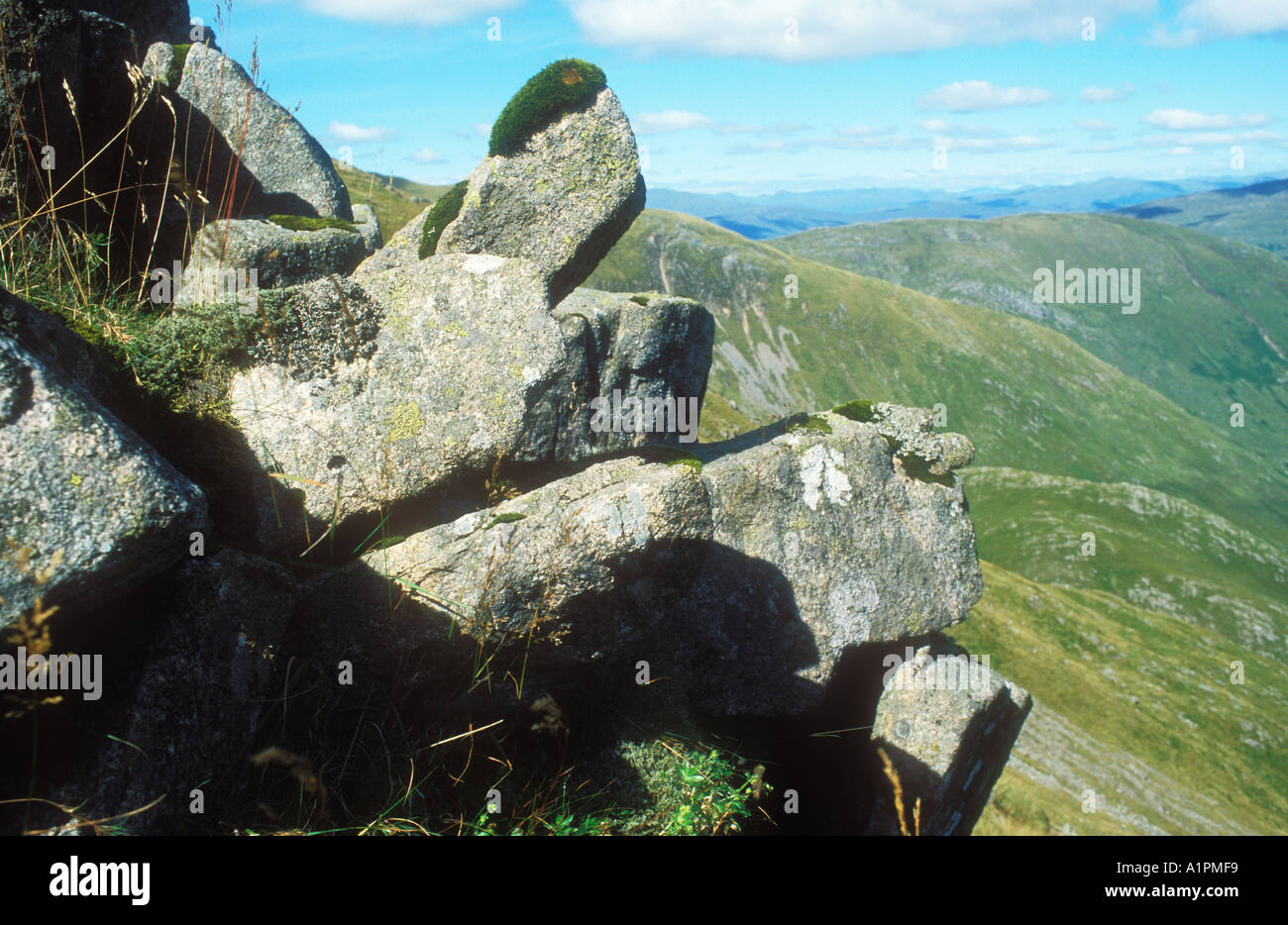 Granite outcrop of rock in Western Highland Mountains Stock Photo - Alamy