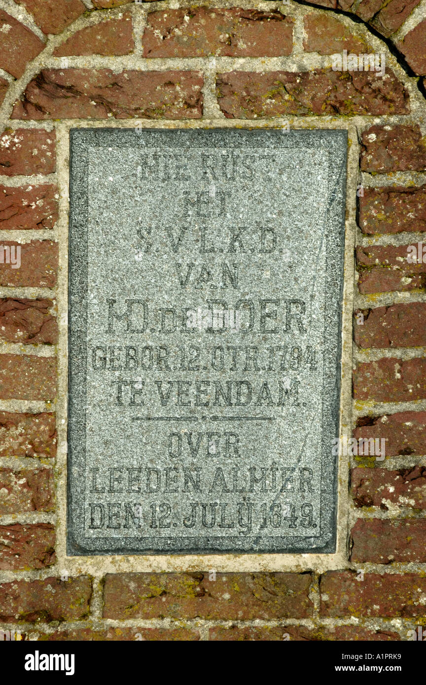 The grave of a dutch sea captain Stock Photo - Alamy