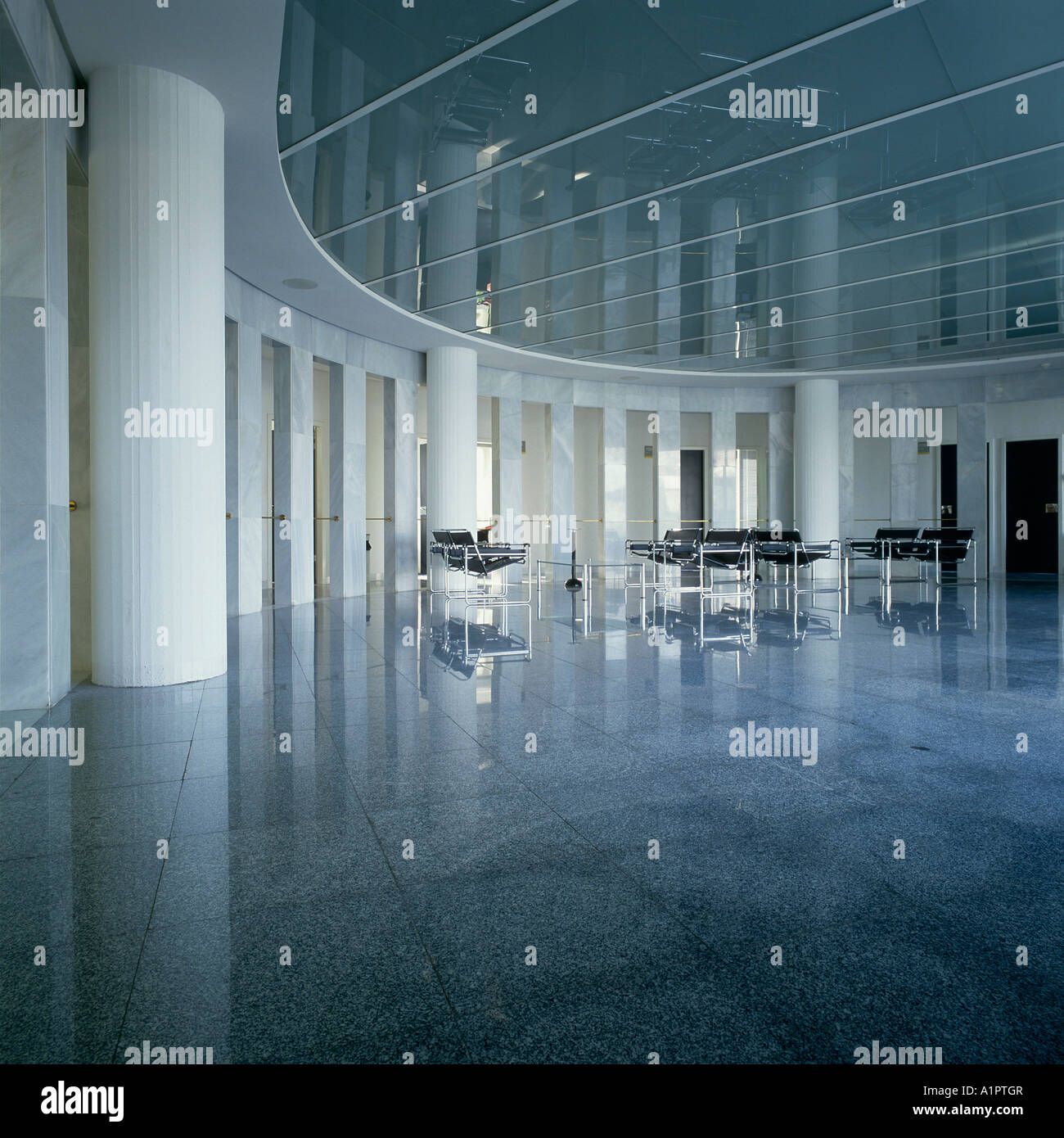 Huge hall hi-res stock photography and images - Alamy