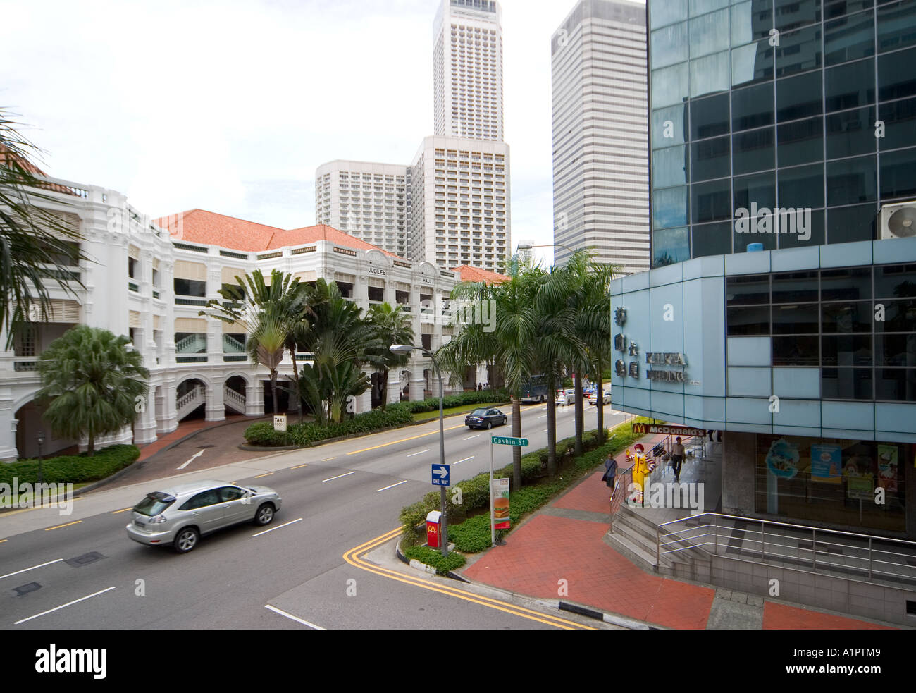 Singapore famous hotel hi-res stock photography and images - Alamy