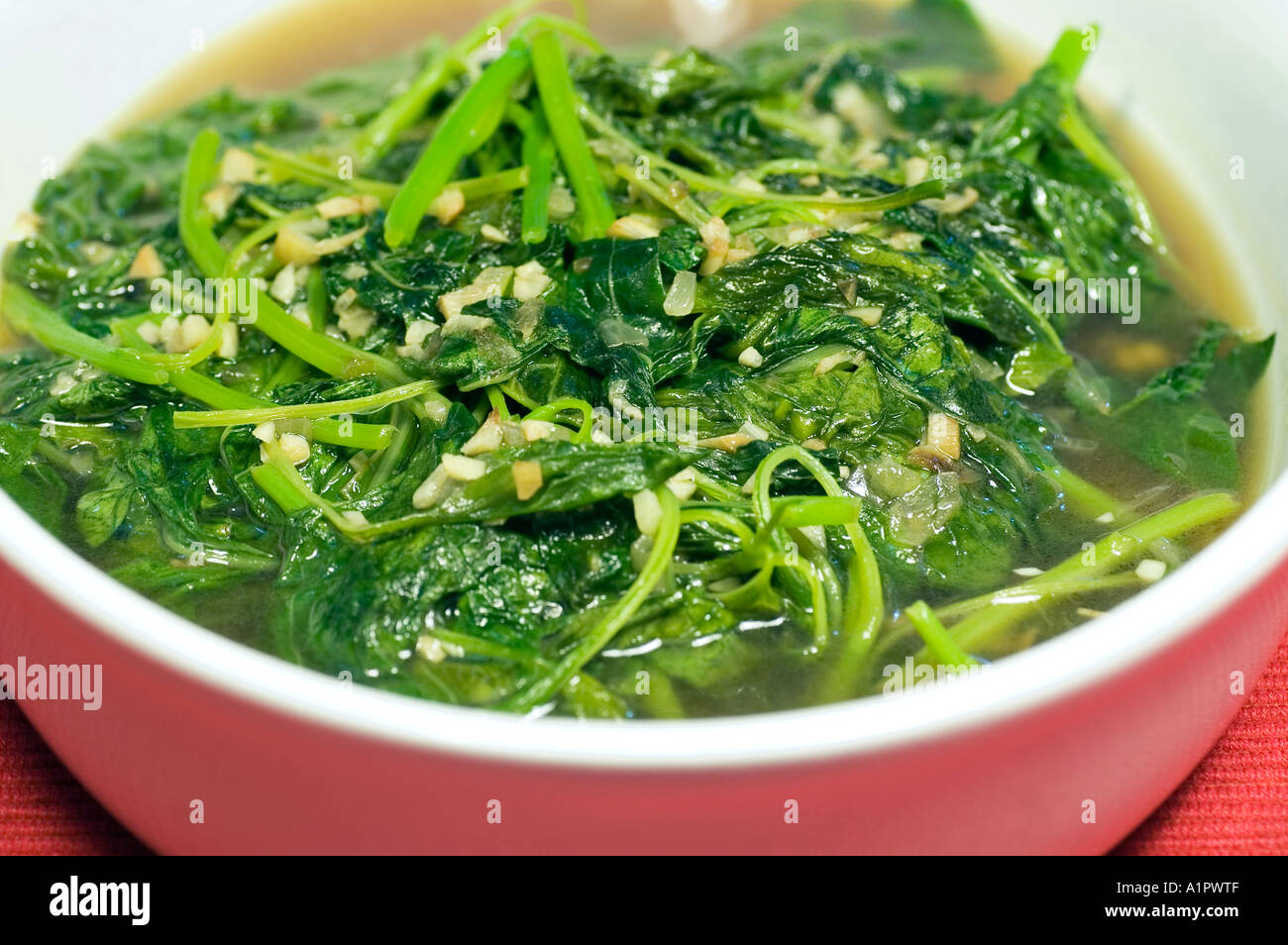 Spinach benefits hi-res stock photography and images - Alamy