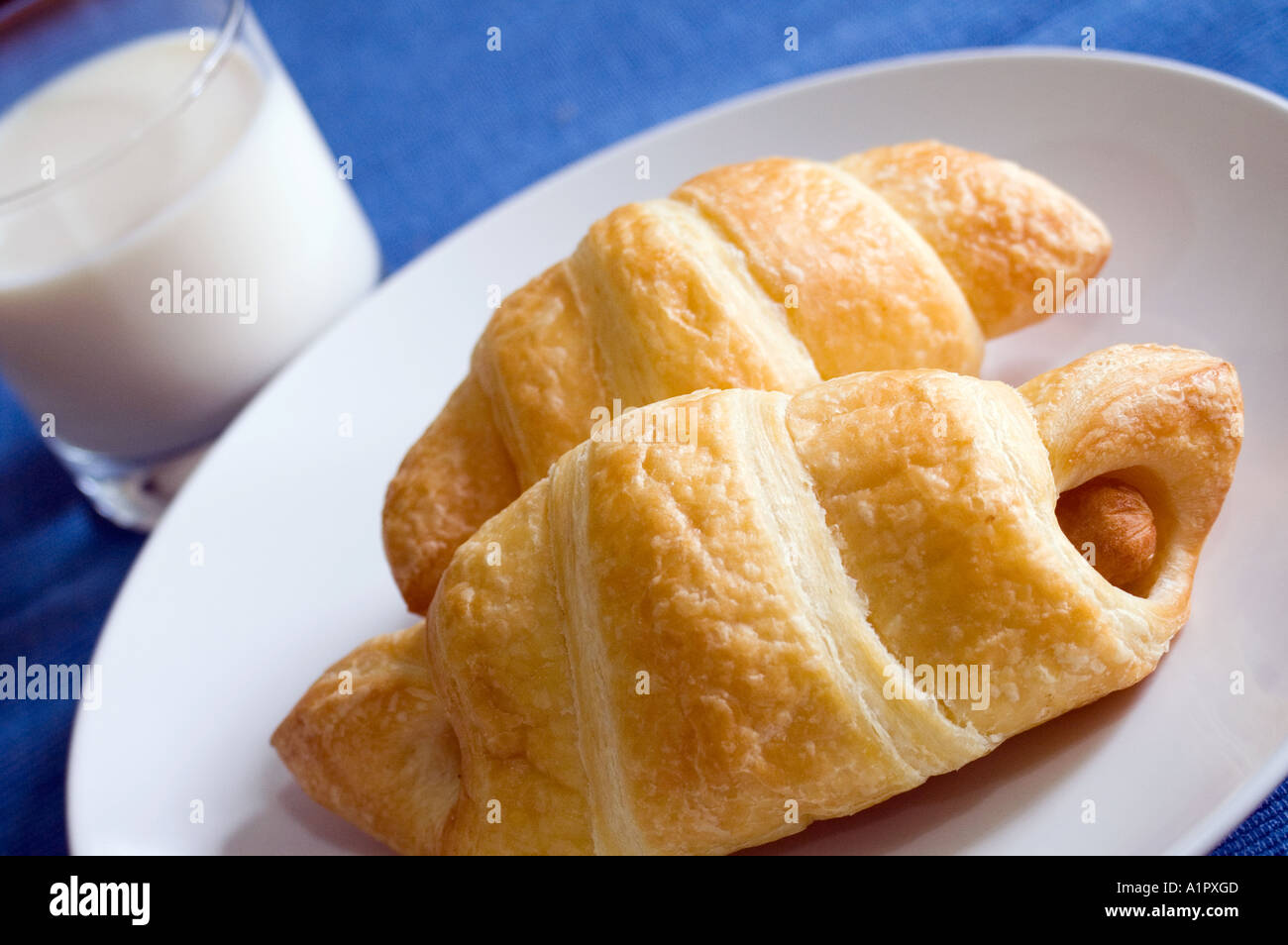 Frozen croissants hi-res stock photography and images - Alamy