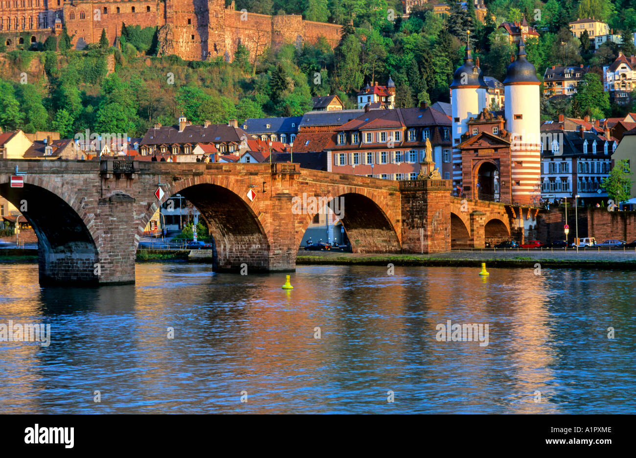 Old Bridge with medieval towers, river Neckar and castle, Heidelberg ...