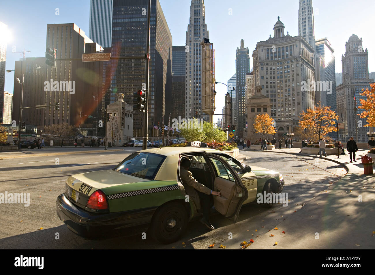 Taxi cub hi-res stock photography and images - Alamy