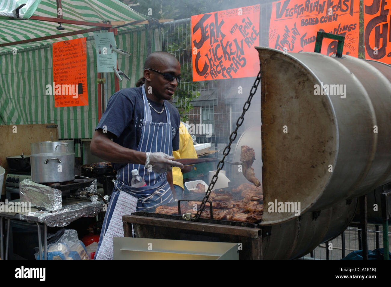 Jamaican jerk chicken grill hi-res stock photography and images - Alamy