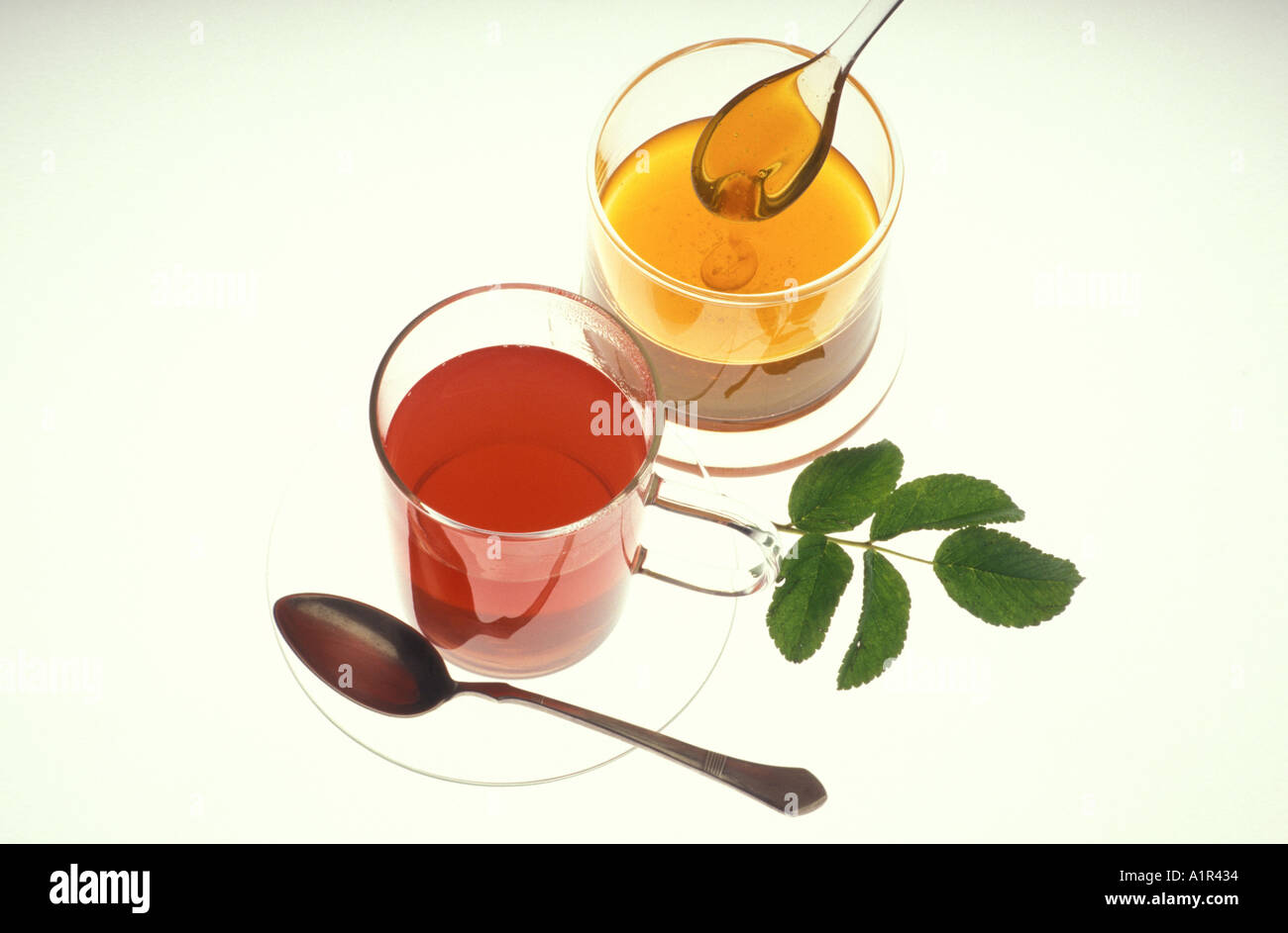 Elevated tee hi-res stock photography and images - Alamy