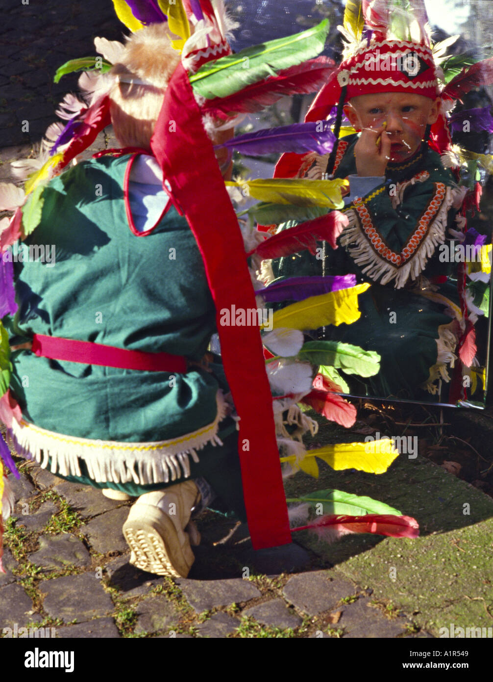 Red indians hi-res stock photography and images - Alamy