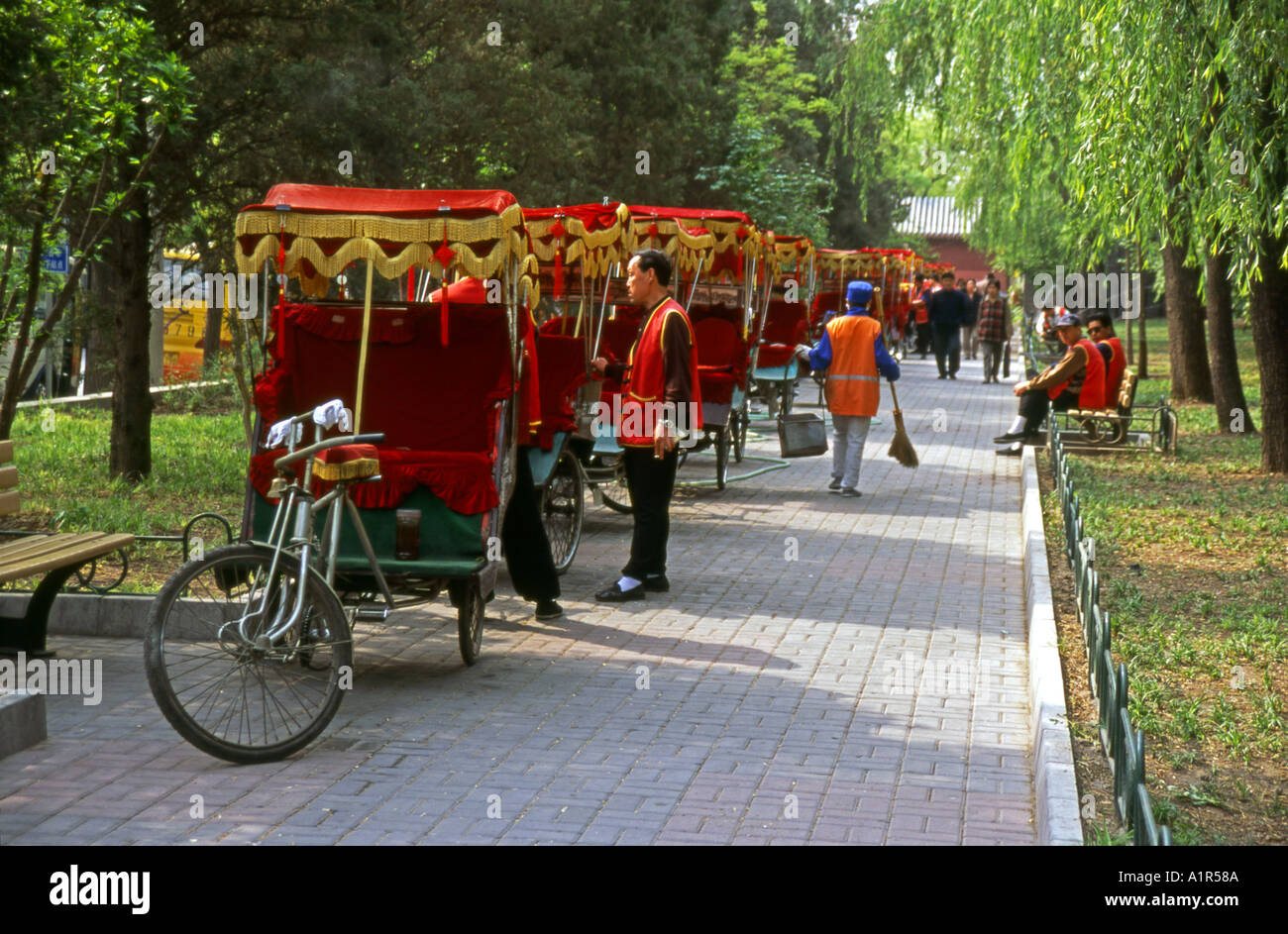 Three wheel buggy hi-res stock photography and images - Alamy