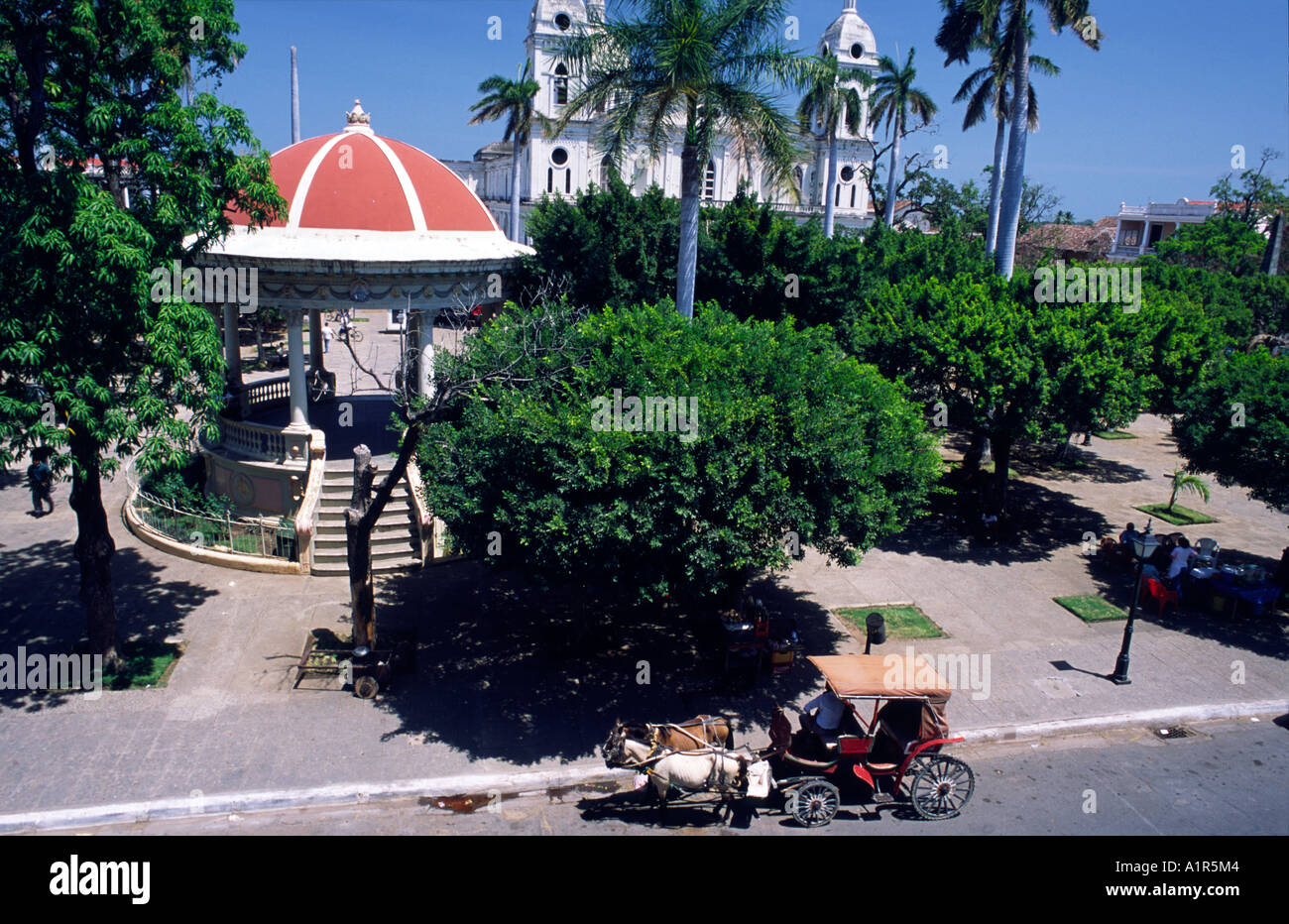 Main plaza granada hi-res stock photography and images - Alamy