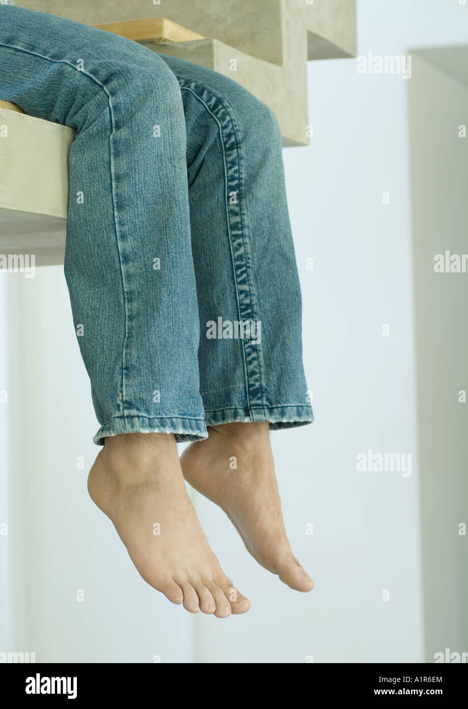 Sit On An Edge Stock Photos & Sit On An Edge Stock Images - Alamy