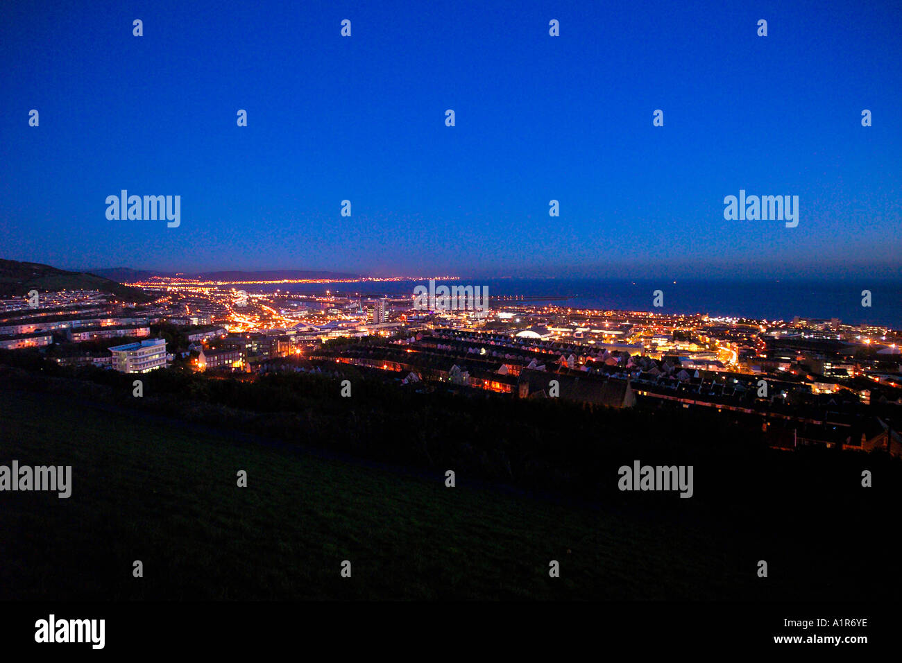 Swansea bay town and sea hi-res stock photography and images - Alamy