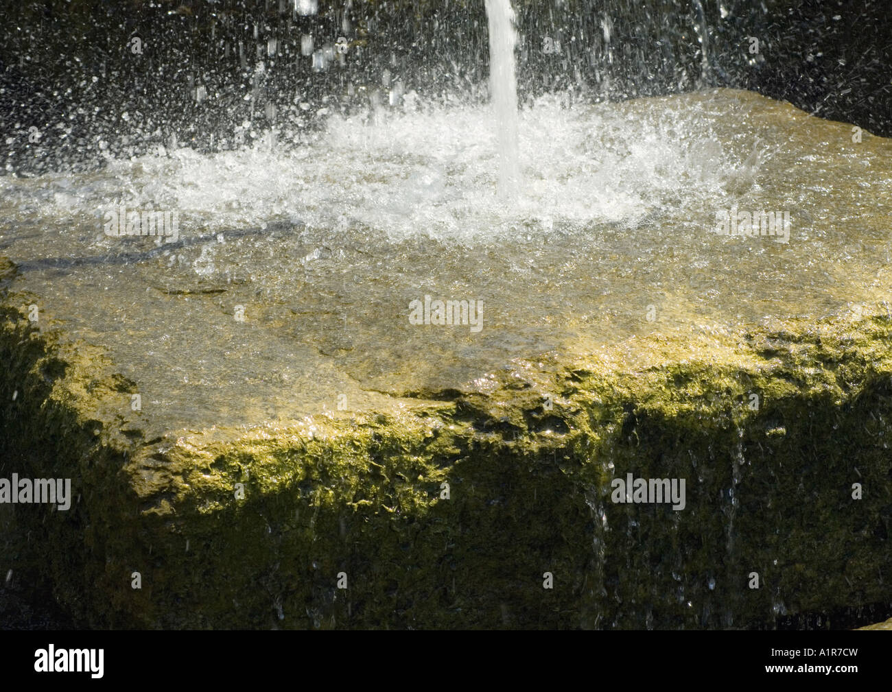 Block waterfalls hi-res stock photography and images - Alamy